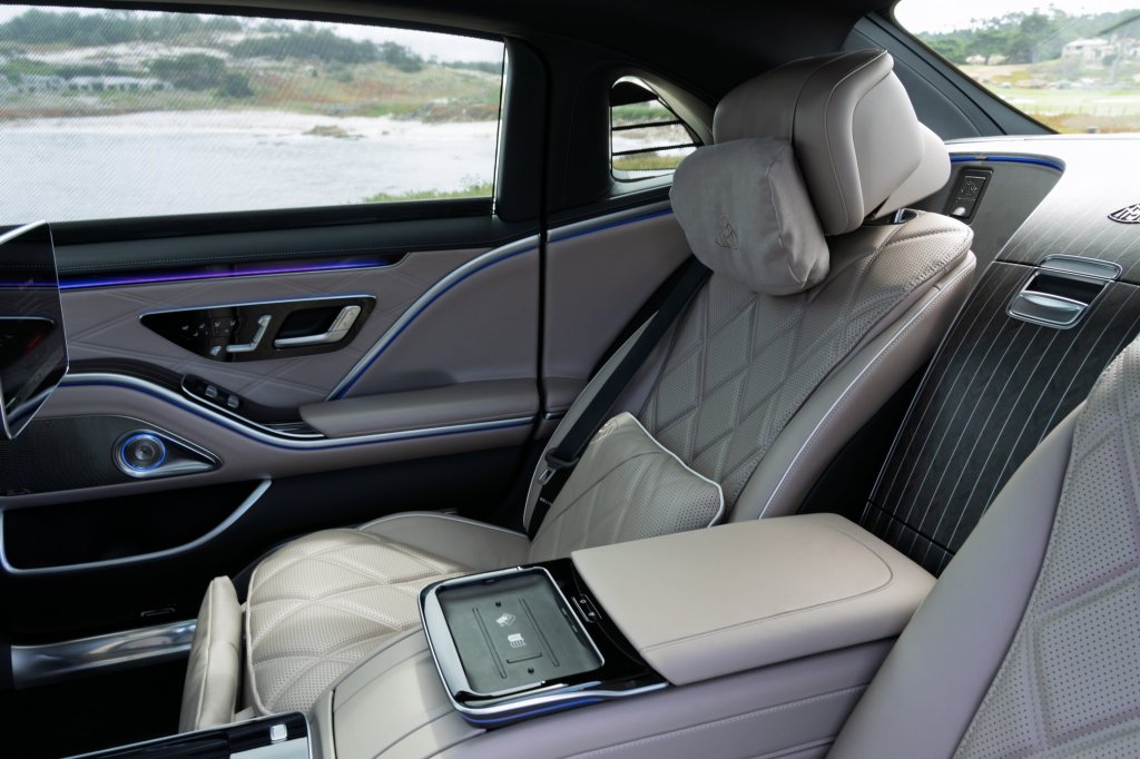 Test Drive: 2025 Mercedes-Maybach S680 Poses a Tough Question – Mike's ...